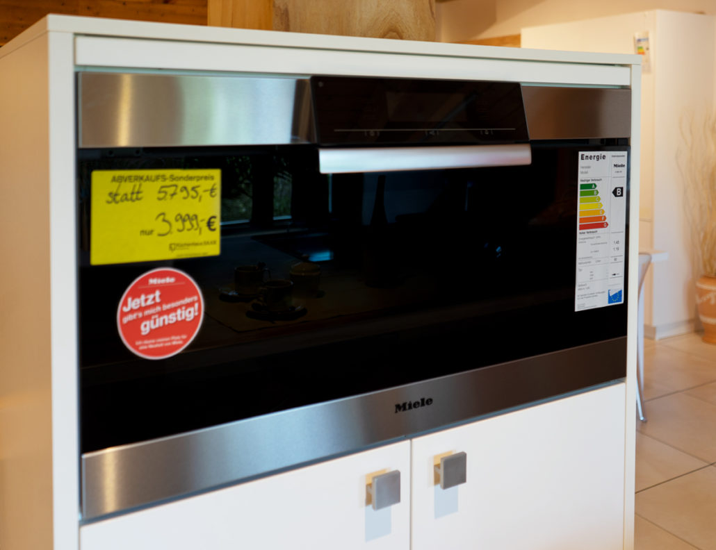 Ausstellungsgeräte: Günstige Elektrogeräte für Ihre Küche — SAAR Küchen